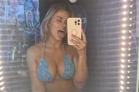 Ex Ufc Star Paige Vanzants Latest Cheeky Instagram Post Gains