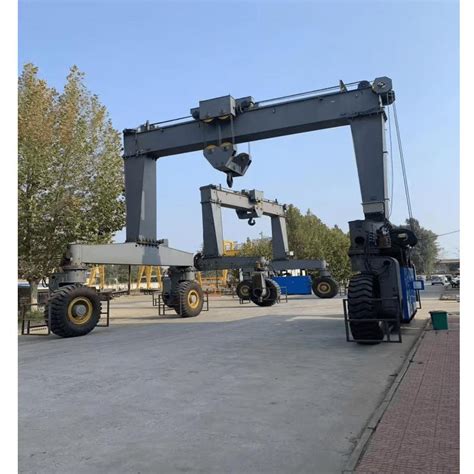 120t 150t Mobile Harbour Use Rtg Type Straddle Carrier Gantry Crane