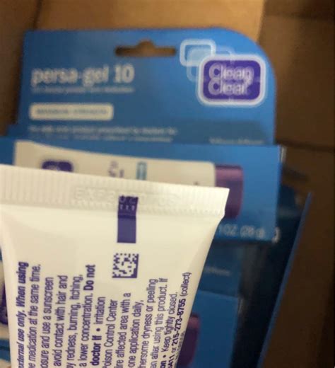 Imported Usa Clean And Clear Persa Gel 10 Acne Pimple Treatment 28g Lot0068c Expiry Date May 2020