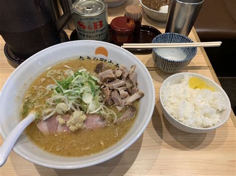 『味噌ラーメン ¥900 コマ肉 ¥250 小ライス ¥100』あさひ町内会のレビュー ラーメンデータベース