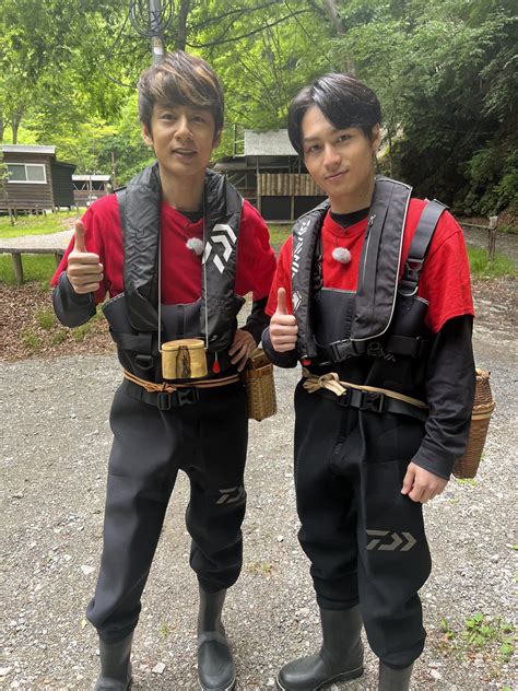 Kat Tun・中丸雄一、travis Japan・松田元太と爆イケなキメポーズ！先輩後輩のやり取りにもほっこり 歌詞検索サイト