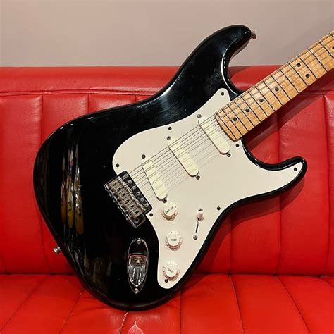 Fender Custom Shop Eric Clapton Stratocaster Blackie Lace Reverb Uk