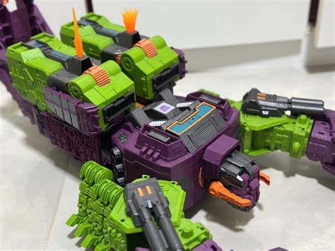 Transformers Scorponok War For Cybertron Trilogy Hobbies And Toys Toys
