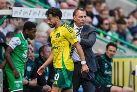 Popped Out Watch Brendan Rodgers Explain Kyogos Shoulder Issue Videocelts