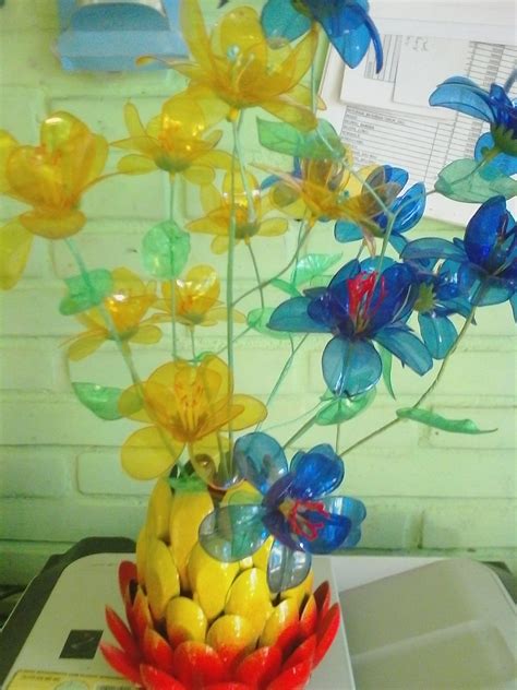 Griya Damai Bunga Dari Botol Mizone