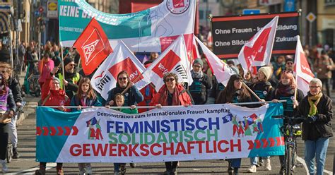 6000 Menschen Demonstrieren In Berlin Evangelischde