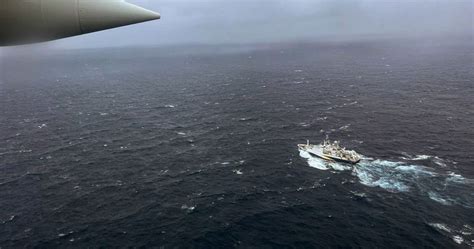 Missing Titanic Sub Suffered ‘catastrophic Implosion