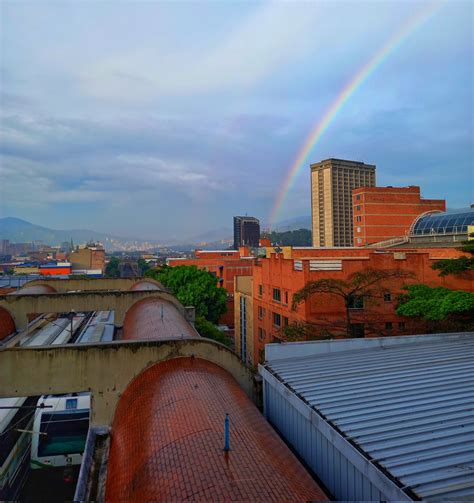 Metro de Medellín TuHistoriaNosMueve on Twitter RT La Gutty