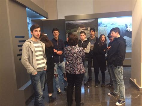 წმ დიმიტრი ყიფიანის სახელობის მრავალპროფილიანი სკოლა კოლეჯის მოსწავლეებმა ეროვნული მუზეუმი