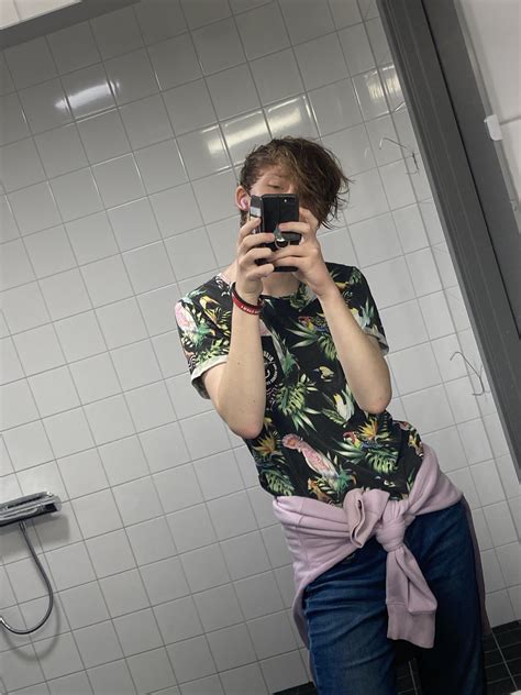 Selfie Saturday In My Timezone Woo This Time I Am Making Sure I Am Not