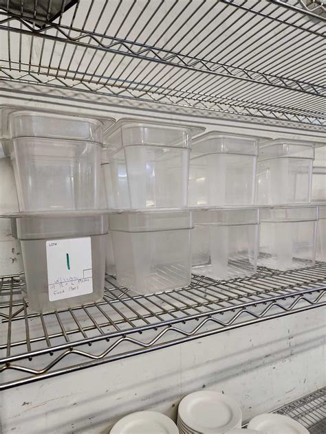 Sixth X 6 In Plastic Food Pans With Lids Proxibid