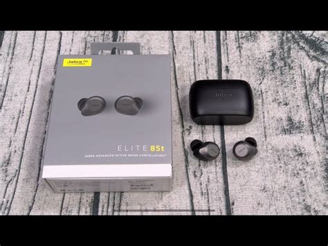 5 Best TWS Earbuds For Audiophiles