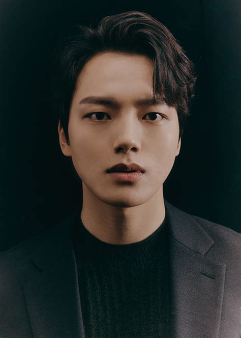 K Drama Sneak Peek Shin Ha Kyun And Yeo Jin Goo Team Up To Catch A