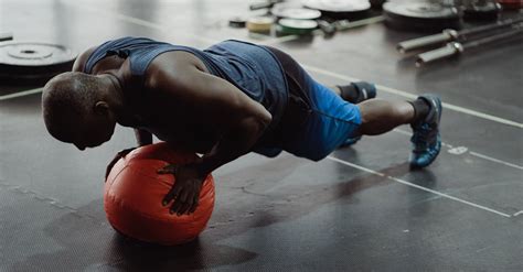 burpees par jour avant après résultats et transformations physiques Camille D Essayage