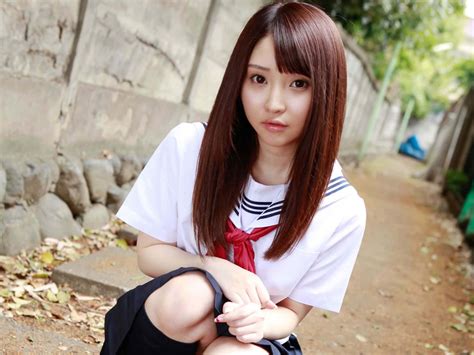 100 Japanese School Girl Pictures