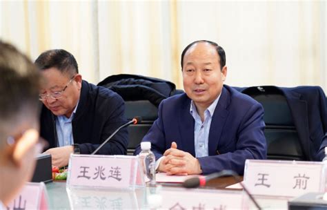 除铁器厂家 磁选机 高梯度磁选机 山东华特磁电科技股份有限公司