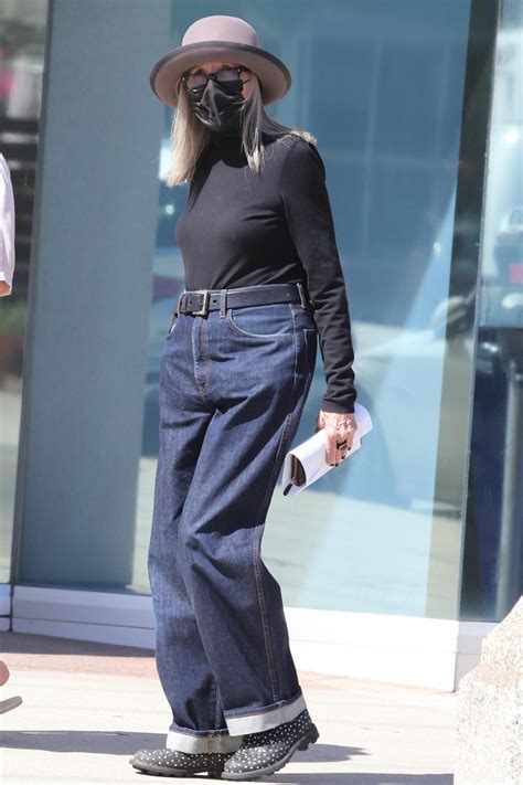 Diane Keatons Wide Leg Jeans Fashion Inspiration