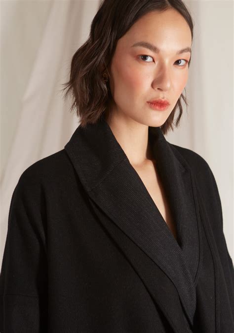 Hannah Cha New With Amaze Amaze Models