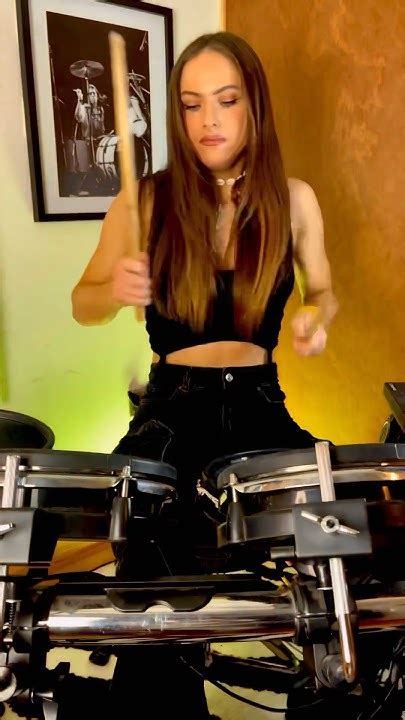 Time Is Running Out Femaledrummer Drummergirl Muse Drumcover Youtube