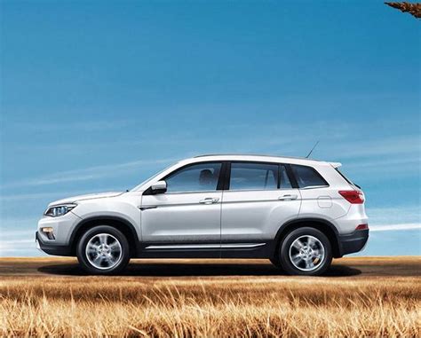 15万内，买轿车还是买suv？看完豁然开朗！ 新浪汽车
