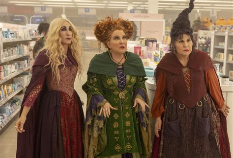 Bette Midler Gives Promising Hocus Pocus 3 Update