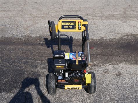Dewalt Pressure Washers Tools In Action Power Tool Reviews