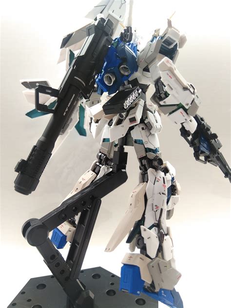 Rg ユニコーンガンダムバンデシネ 覚醒ver｜maruさんのガンプラ作品｜gunsta（ガンスタ）