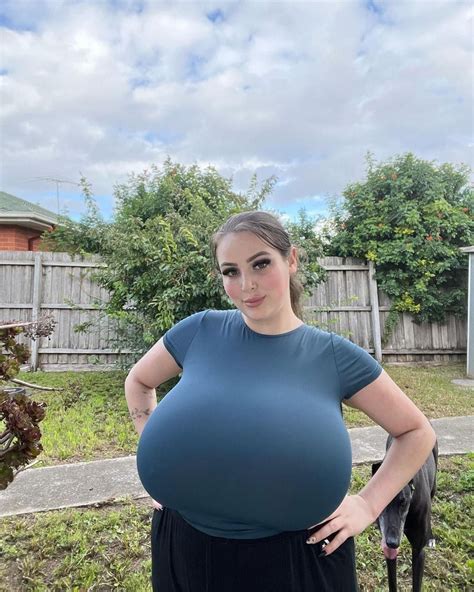 Pin By Luis Jj On Fotos De Mujeres Guapas In 2024 Gorgeous Women