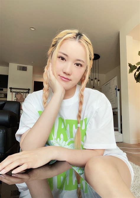 Offlinetv Girls On Tumblr