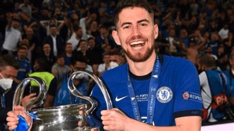 【海外サッカー】アーセナルへ電撃移籍、ジョルジーニョとはどんな選手 どんな理由で起用しているのか Appbank