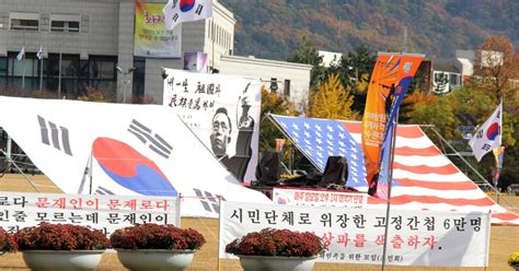 태극기집회 창원광장 점령 비난에도 한 달 더 계속