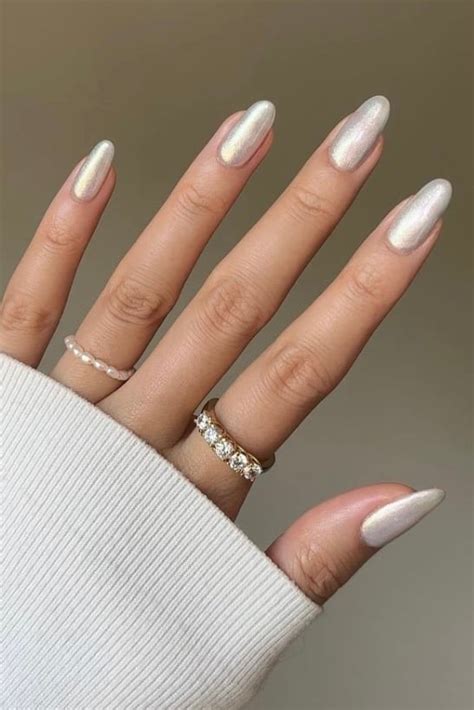 40 Dazzling Winter Wedding Nails For Winter Brides