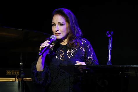 Gloria Estefan Writing Music And Lyrics For New Stage Musical ‘five Notes
