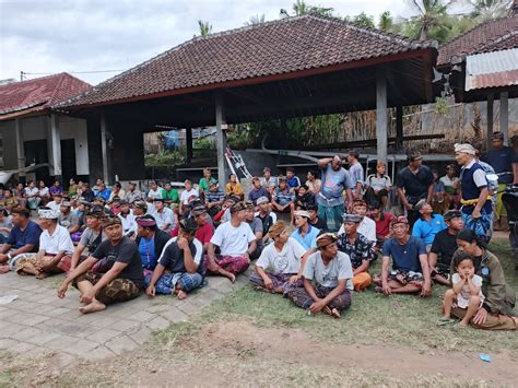 Kelian Adat Sewakan Tanah Tanpa Sepengetahuan Krama Warga Desa Adat Bugbug Sepakat Gelar