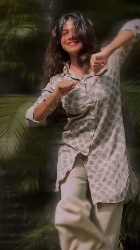 Isnt It Beautiful 🔥 Nethmi Sathsarani Fypシ゚viral Viral Trending Dance Tiktok Viral