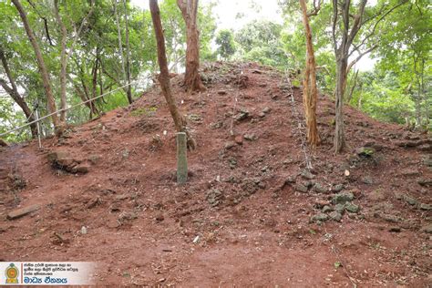 සෙනෙවිරුවන් කුරුන්දි වෙහෙර ගැන ඉංග්‍රීසියෙන් බොරු කියන පාලකයා කවුරුද
