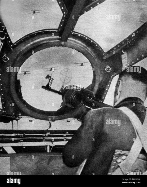 Anti Aircraft Gunner On A British Battleship During World War Ii Stock