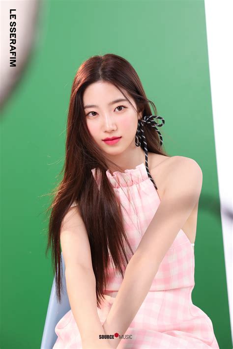 230214 Le Sserafim Weverse Update Kazuha Etude Ads Photo Sketch