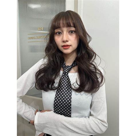 長谷川美月さんのインスタグラム写真 長谷川美月instagram「暗髪ｷｭﾙﾝ ω🖤」9月24日 19時30分 Mxx