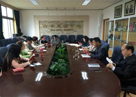 西安思源学院机关第二党总支第一党支部“两学一做”主题学习活动顺利开展
