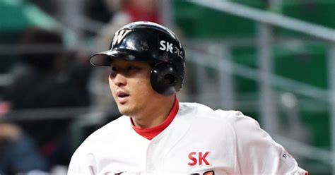 Sk 나주환 최정 동점 역전포팀 100홈런 1