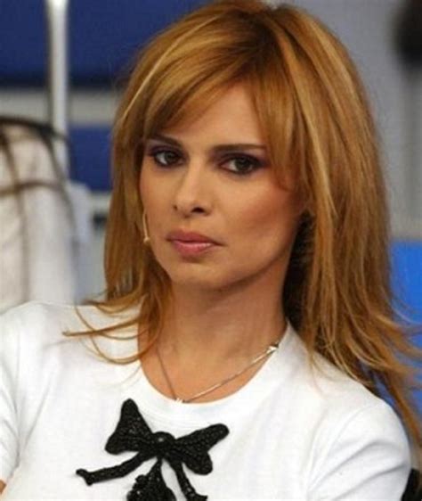 Debora Caprioglio Mubide Filmler Listeler Ve Bio