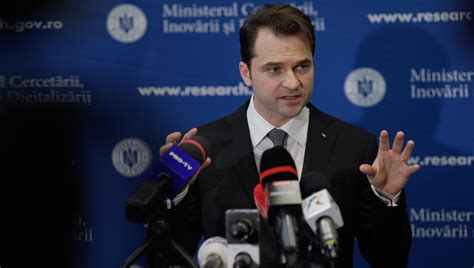 Românii ce se încălzesc cu lemne Burduja are un proiect inovator