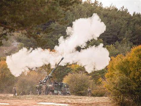 Elbit Systems Atmos 2000 Wins Over Frances Caesar For Moroccos