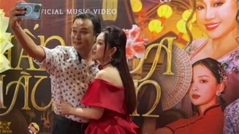 Ông Năm Hữu Quốc Cùng Nhiều Nghệ Sĩ đến Chúc Mừng Ns Thoại Mỹ Ra Mắt Mv PhẤn Hoa MÀu Son Cùng H