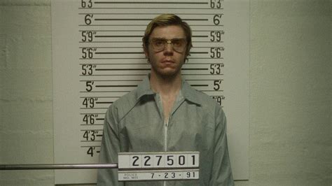 Monstre Lhistoire De Jeffrey Dahmer Épisodes Casting Et Diffusions