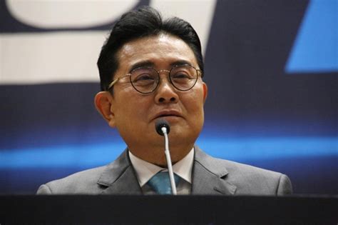 새로운미래 `새미래민주당` 당명 변경이재명 일극체제 대안될 것