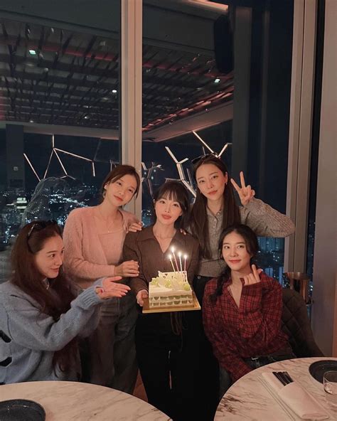 레인보우 13주년 럭셔리 제주 호캉스조현영 여한 없이 놀았다