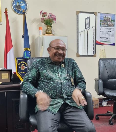 Tokoh Papua Di Jakarta Ayub Paidiban Himbau Masyarakat Papua Tak
