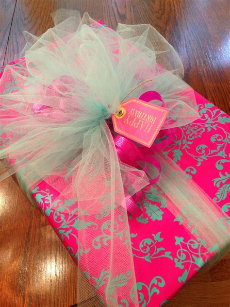 Cute T Wrapping Ideas For Birthdays